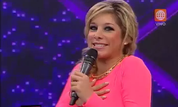 Sofía Franco recibió sorpresa de Carlos Cacho en su cumpleaños