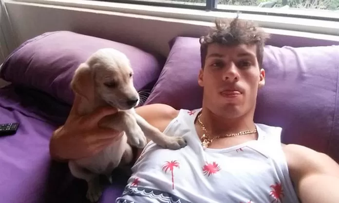 Patricio Parodi adoptó perrito y lo bautizó como 'Pisco'