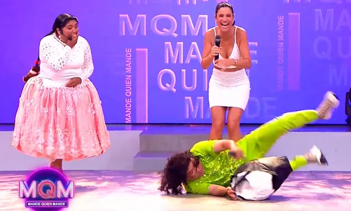 La "Carlota" sufrió bochornosa caída en vivo antes del duelo entre ...